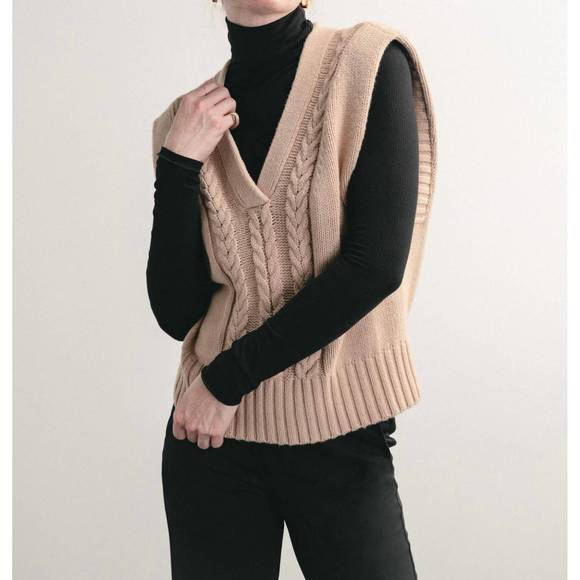 Darling | Jackets & Coats | New Darling Keen Vest In Desert Sand | Poshmark
